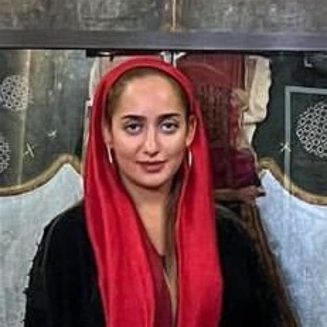 تیوال کیمیا خطیب زاده