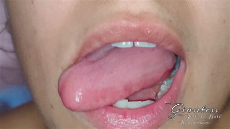 Giantess Yellow Ball Hard Candy Vs Molars