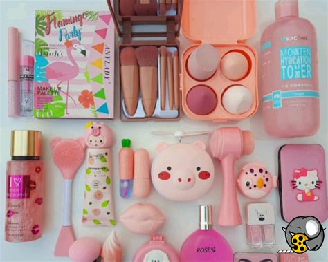 کیوت دخترانه آرایشی فیلو