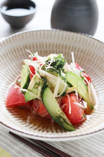 ささっと合わせて絶品おかず。和食のきほん「三杯酢」の作り方と活用レシピ キナリノ
