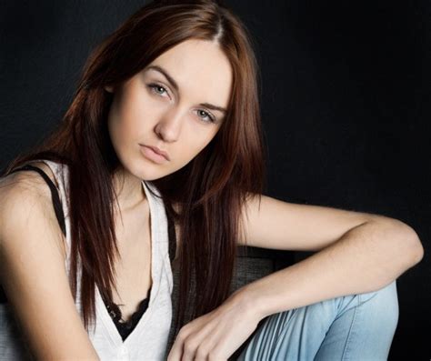 Anastasia R Quest Artists Models