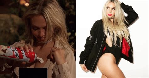 This Scorching Bachelor Contestant Put Whipped Cream On Her Cleavage