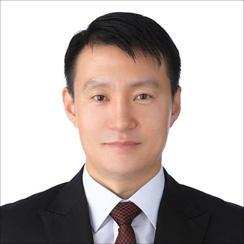 Kyeong Yeong Lee Captain Korean Air Linkedin
