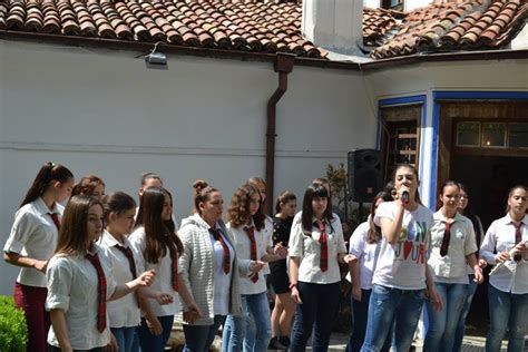 Градска Художествена Галерия Пловдив Home