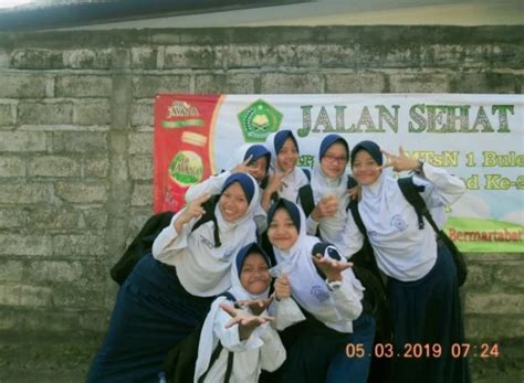Alumni 9b 2019 2020 Senin Kuy Instagram