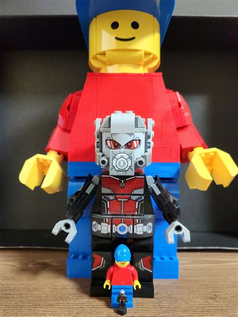 레고 40649 대형 레고® 미니피겨 레고 옥스포드 갤러리