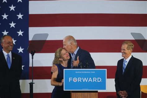 Biden Botched Touchy Feely Crisis Response Pr Week