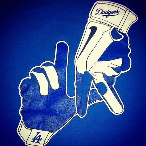 Pin By Bernadette Villarruel On I Love La Dodgers Baseball Dodgers