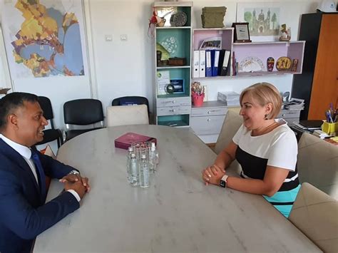 Посланикът на Индия у нас Н Пр Санджай Рана пристигна в Бургас