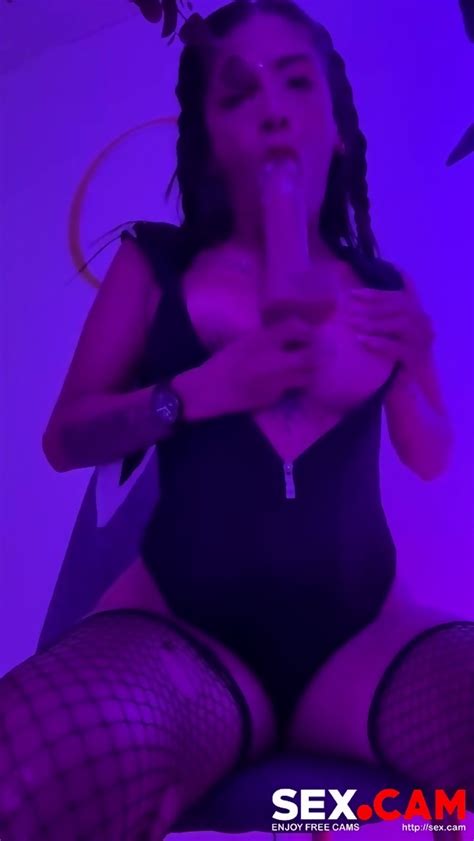 Enjoying Oral Sex With Her Dildo And Showing Her Tits Reds Eporner