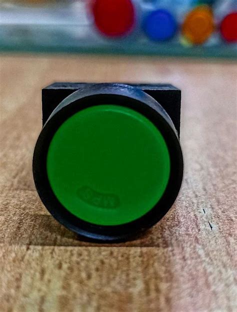 No Nc Push Button Switch At ₹ 100 Piece Sardar Patel Chs Surat Id 2853814207630