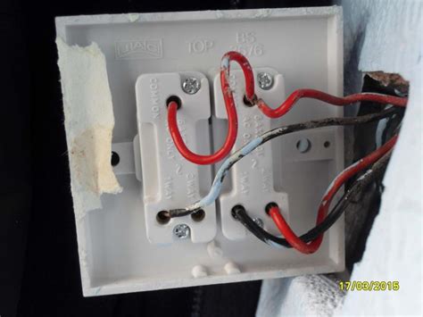Replacing Hallway 2 Way Light Switch Asian Switch Diynot Forums