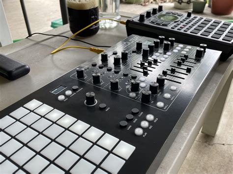 [wtt] Polyend Dreadbox Medusa [wttf] Moog Sub 25 Moog Sub Phatty R Synths4sale