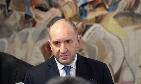 Румен Радев Категорично против съм България да изпраща войници в Украйна Xnews