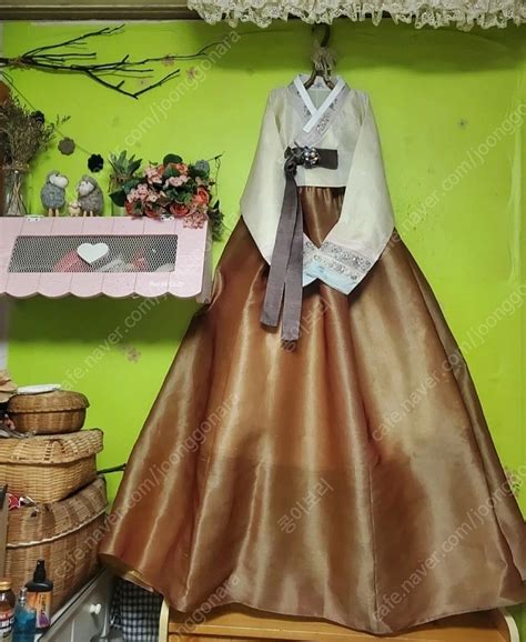 실크 본견 자수 은사 배색 여성한복 여성의류 중고나라