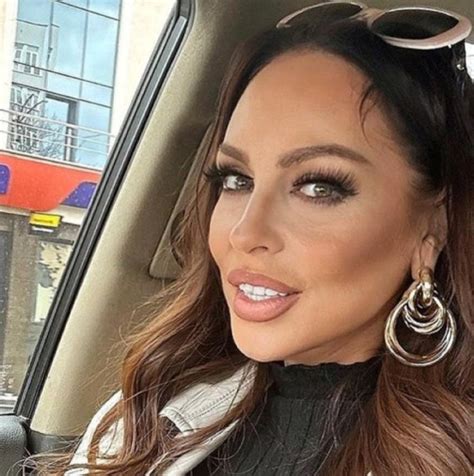 Дъщерята на Ивана сбъдна мечтата си Голяма красавица е станала Снимки