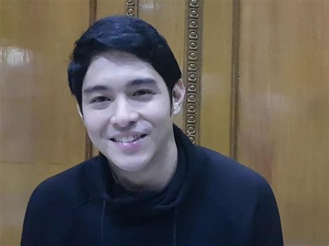 Kapuso Showbiz News Jeric Gonzales Napiling Mag Revive Ng Kantang Line To Heaven Ng