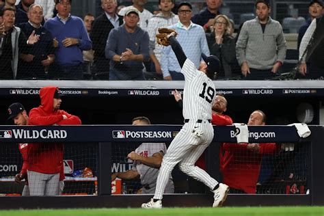 See Incredible Sequence Of Yankees Third Baseman Ryan Mcmahons Catch Yahoo Sports