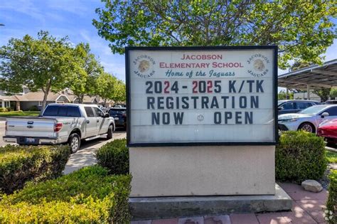 Melville S Jacobson Elementary School In Tracy Ca