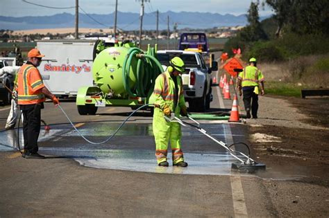 Truck Driver Dies After Crash With Amtrak Train Passenger Calls Delay Confusion Frustrating