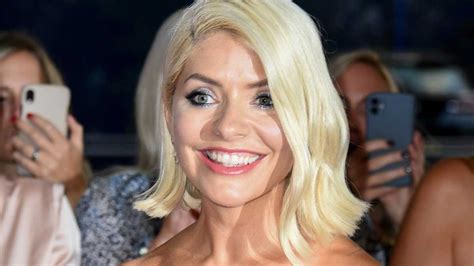 Holly Willoughby Wows With DIY Hair Transformation HELLO