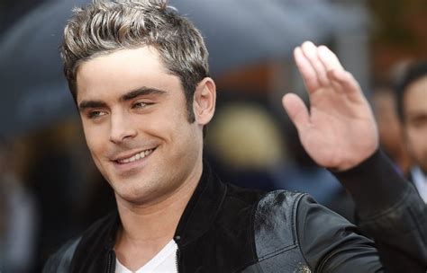 Зак Ефрон свалил 4 5 кг за 20 дни Лайф Dir Bg