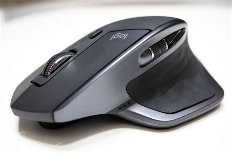 Logitech Office 70 Photo