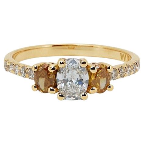 Stylish 18k Yellow Gold Three Stone Ring 113ct Natural Diamonds Igi