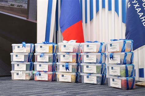 Хүүхдийн бүтээлч сэтгэхүйг хөгжүүлэх ШИМТ сургалтын хэрэглэгдэхүүн хөтөлбөрийг хүлээлгэн өгөв