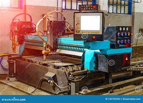 Metalworking Milling Machine Industrial Metalworking Cutting Process By Milling Cutter Stock