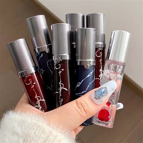 全系列色號girlcult苗巫靈芝赤水馬皮精 絲絨霧面 啞光脣泥 不易沾杯口紅女 蝦皮購物