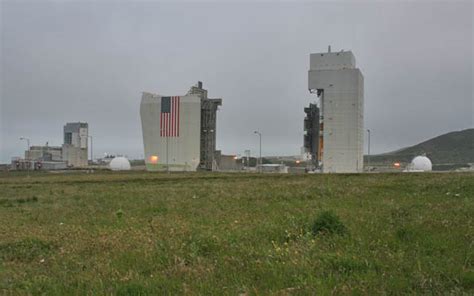 Spaceflight Now Delta Launch Report Launch Pad Gantry Rolled Back