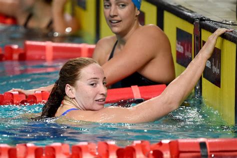 Mollie Ocallaghan Admits To Doubts Wins Gold At Australian Open Swimming Championships Abc News