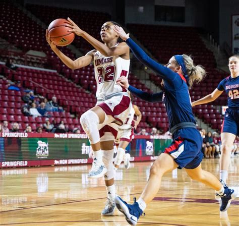 Late Comeback Falls Short As Umass Womens Basketball Falls 55 54 To
