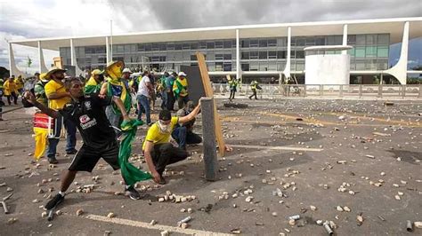 Stf Condena Mais 63 Pessoas Por Participação Nos Atos Antidemocráticos