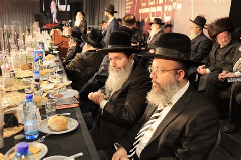 במעמד אלפים יט כסלו במחיצתו של הינוקא • צפו בתיעוד