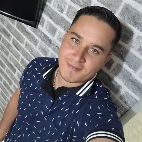 hector diaz diazhectorc threads say more