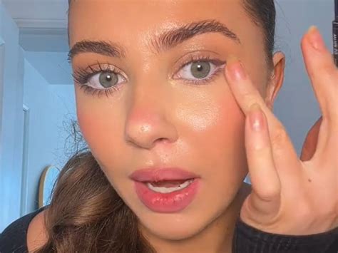 Як збільшити очі за допомогою макіяжу вчимося малювати потайну стрілку