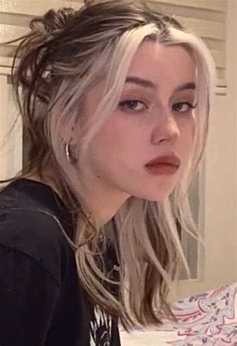 Pin By Dulce Hart On Hair Ideas Part 2 Hair Color Underneath Dyed