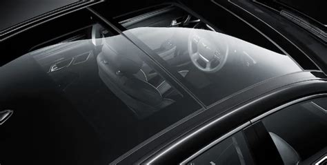 Does The 2019 Genesis G80 Have A Sunroof Near Arlington