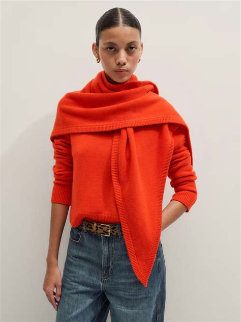 Im Obsessed With Affordable Cashmere This Cos Scarf Is So Chic