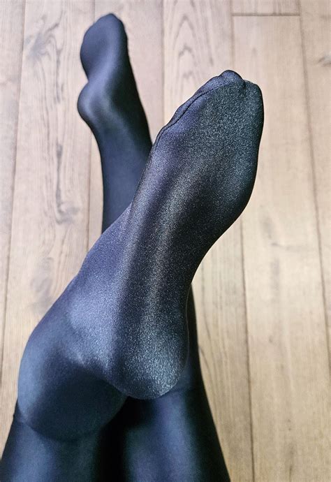 Shiny Opaque Wet Look Pantyhose High Gloss 160 Den Black Tights High