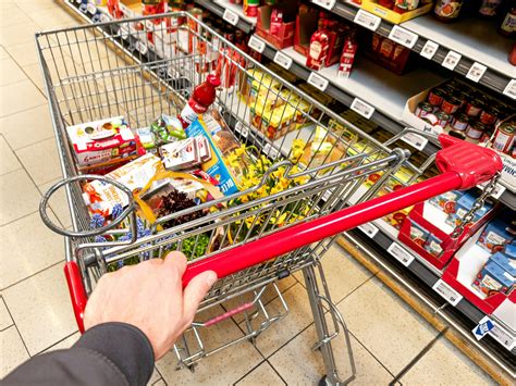 Rewe Und Penny Supermärkte Machen Sparprogramm Teurer Mopo