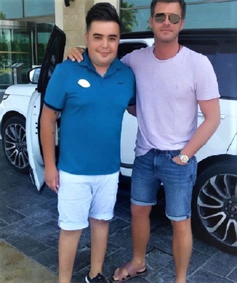 Kivanç Tatlitugs Feet