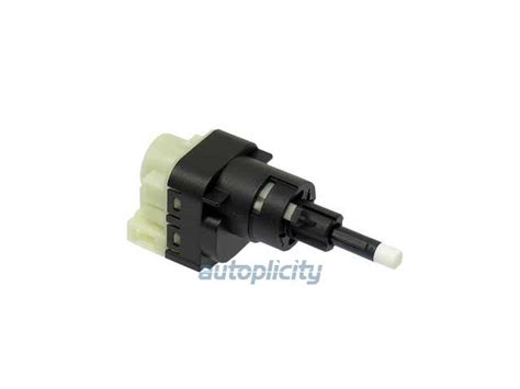GENUINE VW/AUDI 1K2-945-511 RDW Brake Light Switch | Autoplicity