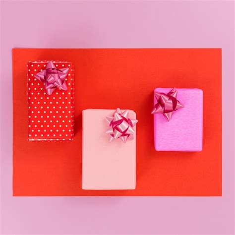 Premium Photo Small Red Ts