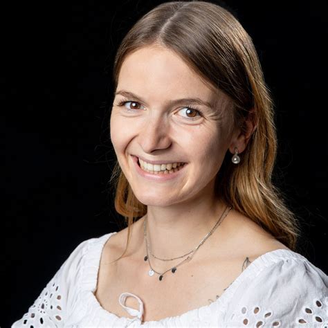 Julia Siess Front Office Assistant Vhf Camfacture Ag Xing