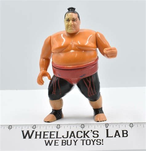 Yokozuna Wwf Wwe Wrestling Action Figure 1993 Vintage Hasbro