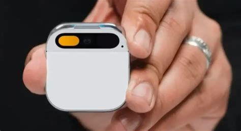 Ai Pin Can Ai Replace Apps