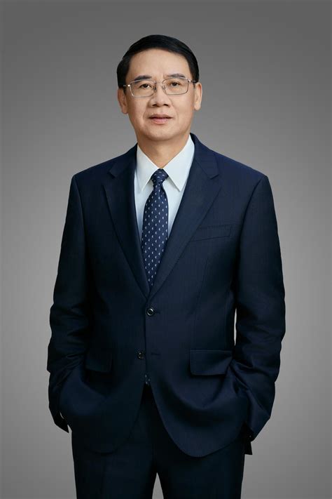 兴业证券党委书记、董事长杨华辉：以党的二十届三中全会精神为指引，纵深推进一流证券金融集团建设